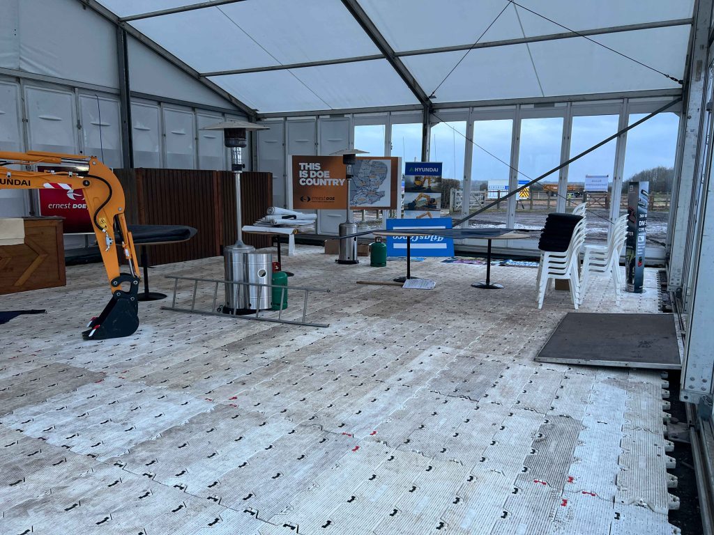 Doe Show Latest News & Updates - Ernest Doe